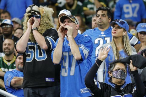 Detroit Lions fans JUST WON'T STOP! Fans set new decibel record at Ford ...