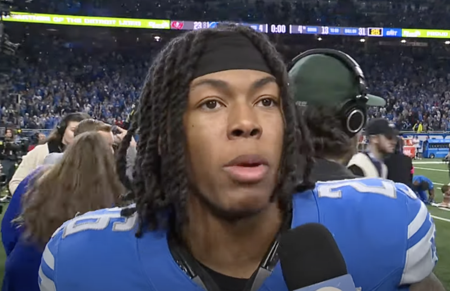 Jahmyr Gibbs Accidentally Reveals Lions’ Plays in Social Media Post ...