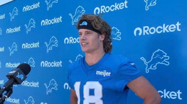 Lions WR Isaac TeSlaa 'Mosses' Dolphins for Amazing TD Catch [Video ...